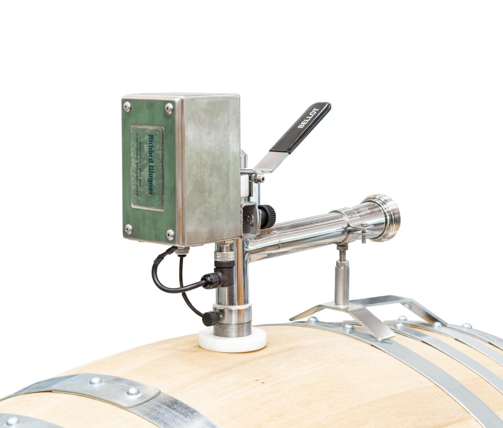 Gun for automatic filling of barrels - Destiller